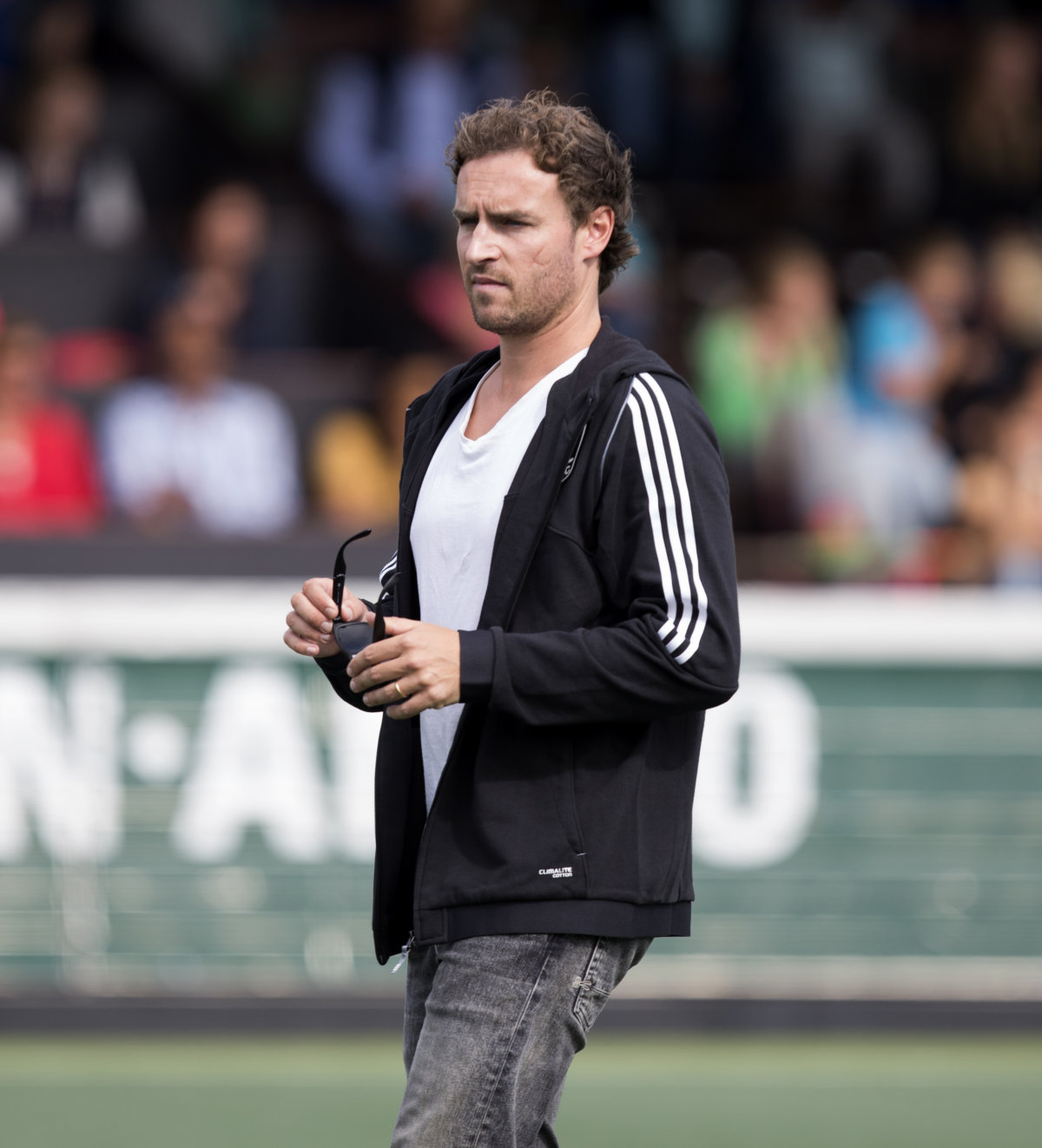 Amsterdam-coach Mathijssen: ‘We hebben een hele mooie ploeg’