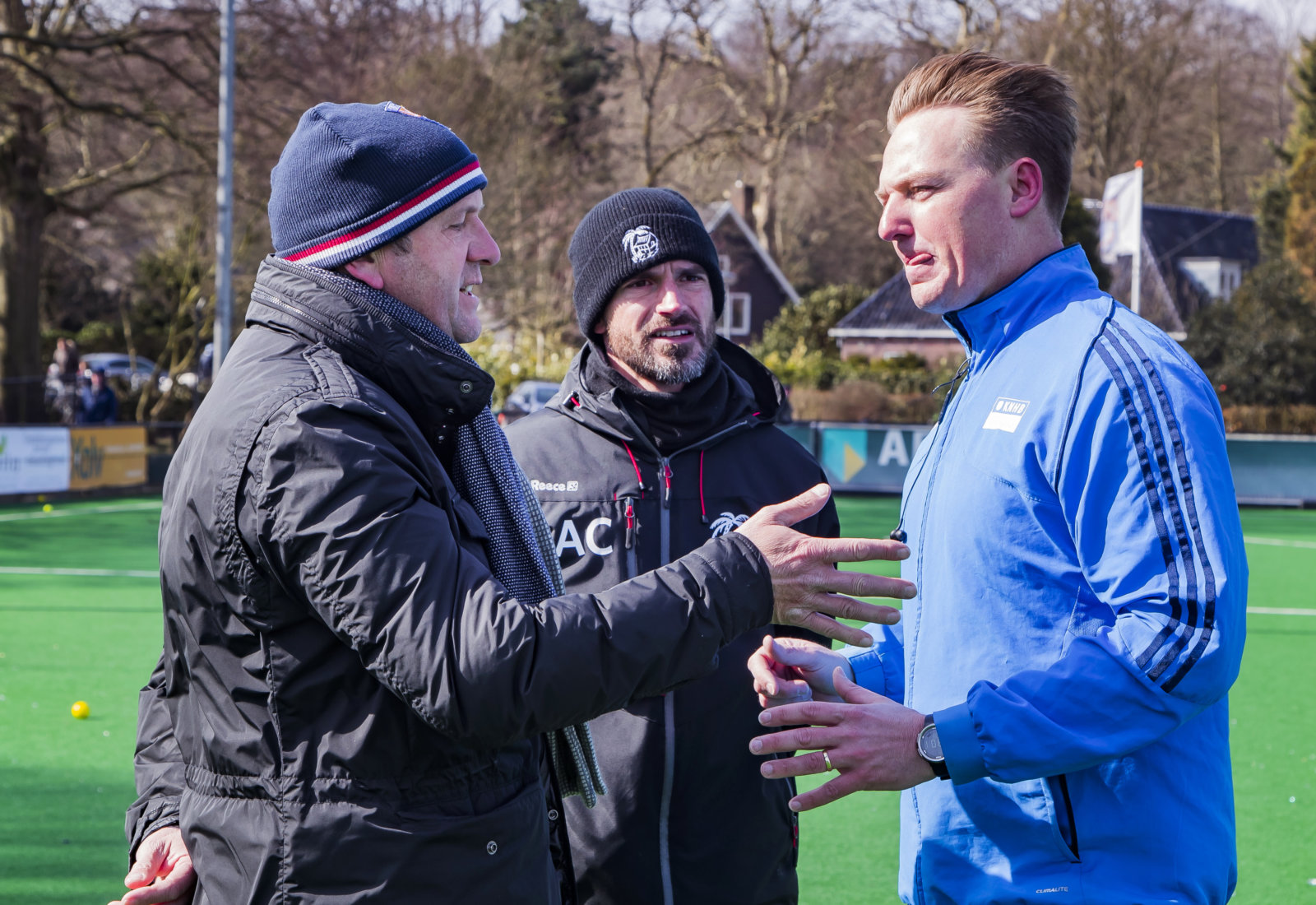 KNHB houdt enquête, want imago arbiter staat onder druk