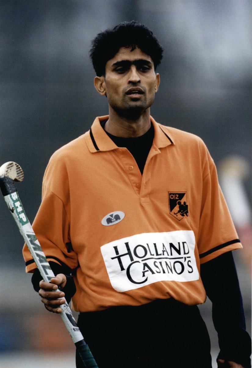 Pakistaanse legende Shahbaz Ahmed snapt niks van stoppen Champions Trophy