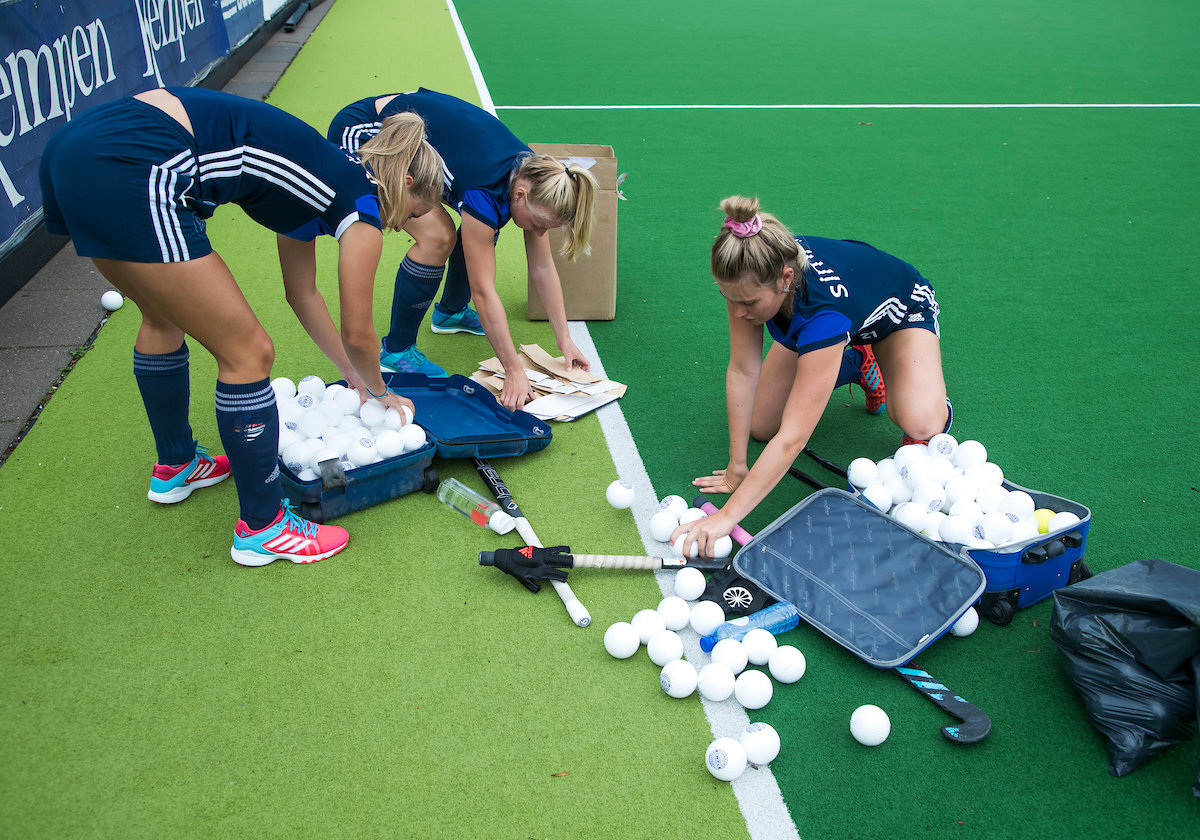 TRAINING PINOKE DI - Hockey.nl
