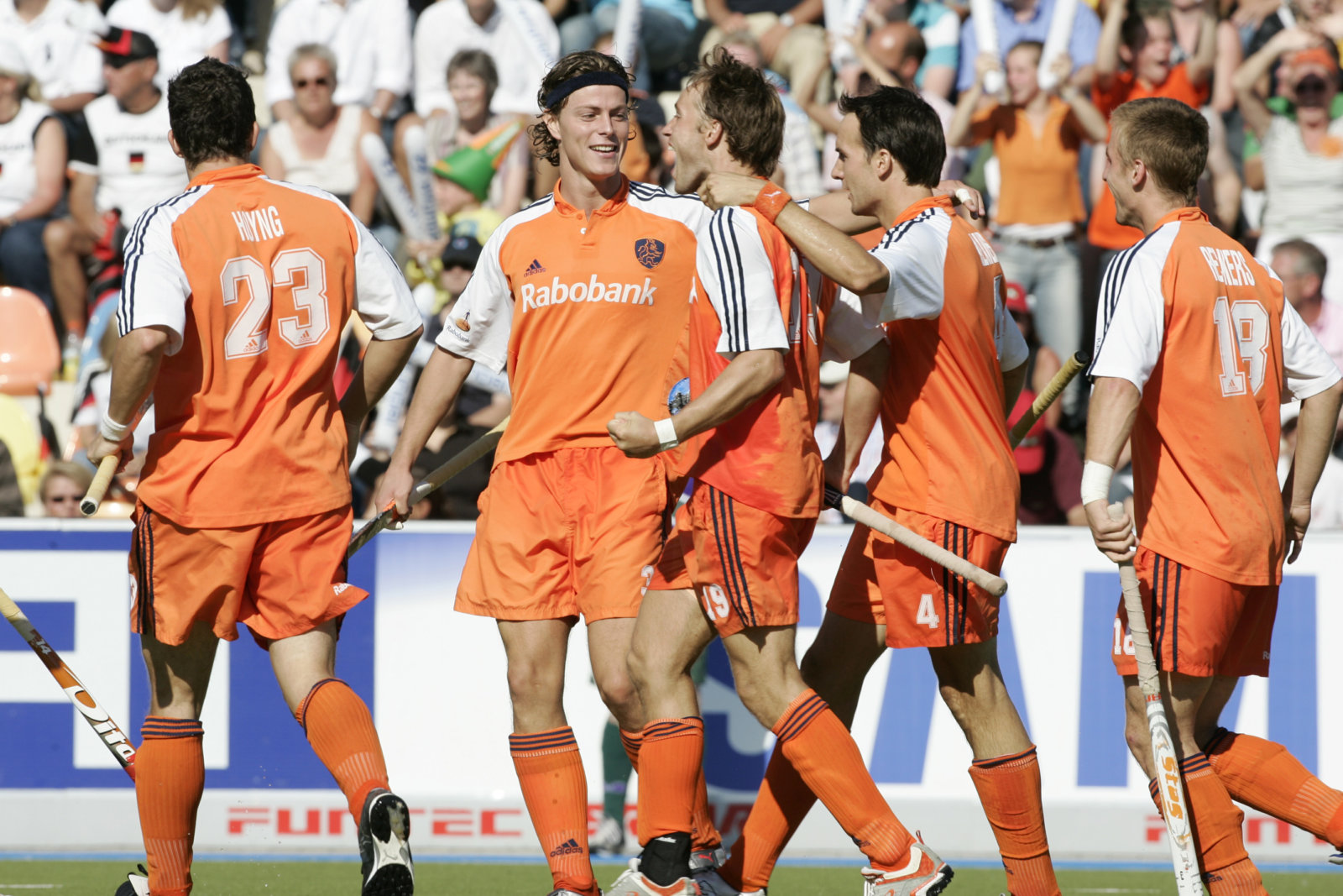WK 2006: Met ‘beste ploeg ooit’ na salonremise Duitsers roemloos 7e