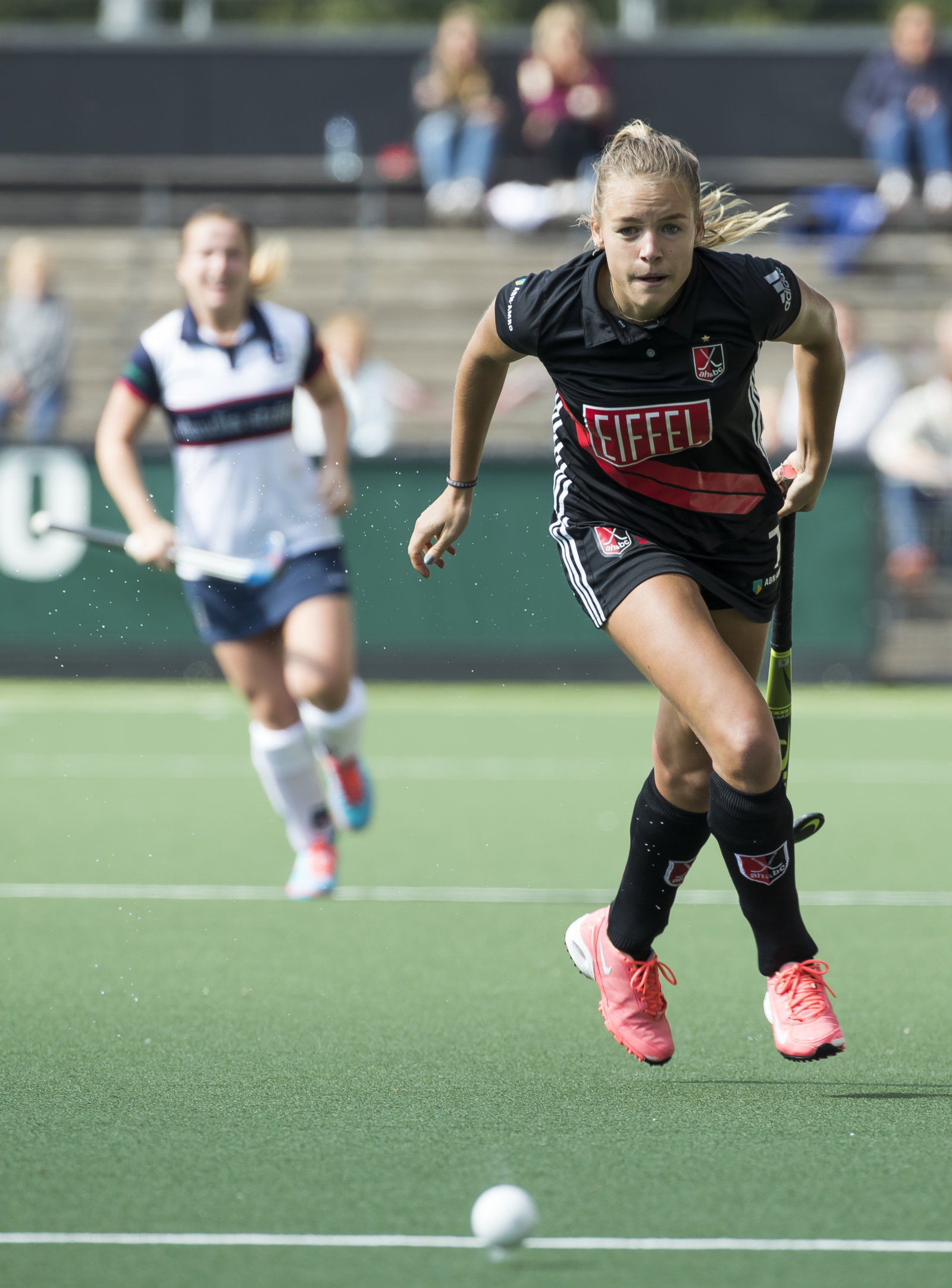 Bostrilogie Lambers: ‘Pinoké-Hurley is wel echt de derby van het Bos'