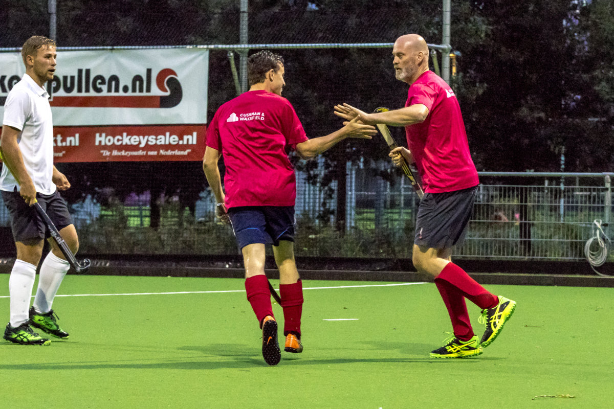 Zomercompetitie: in de grote steden hockeyen met je collega's