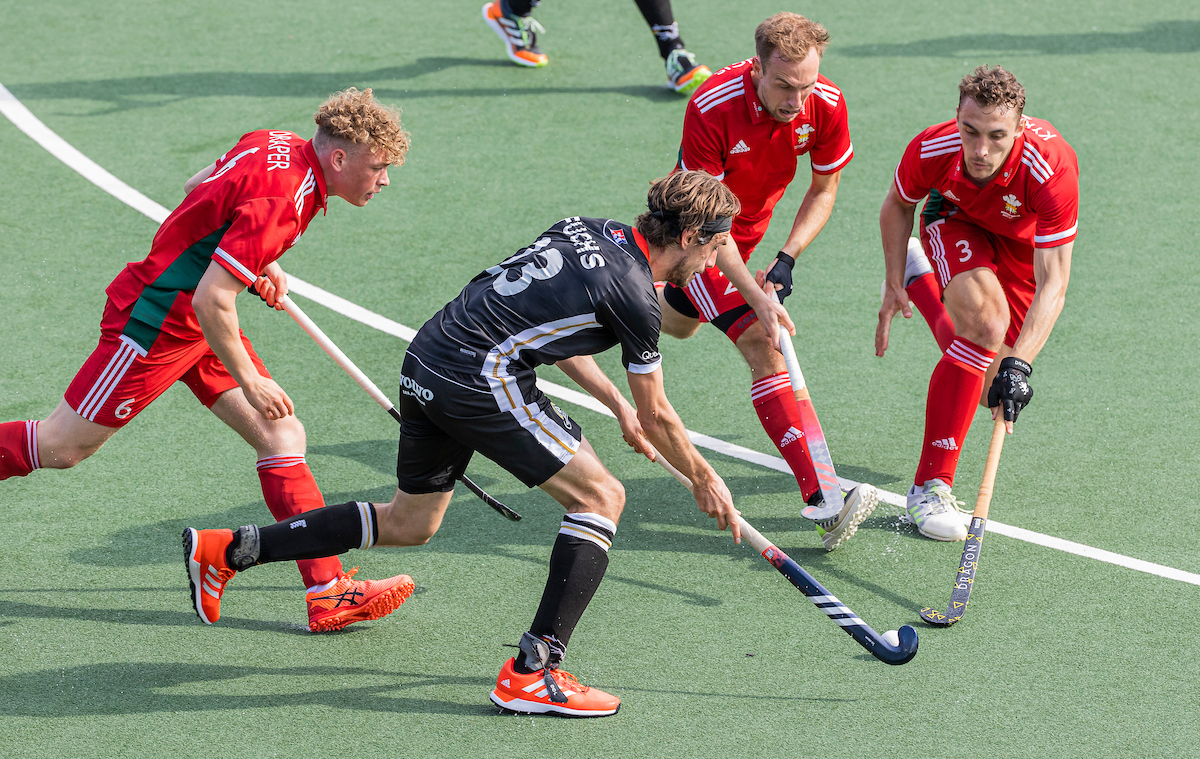 De Spelregelvraag: wie maakt de overtreding?