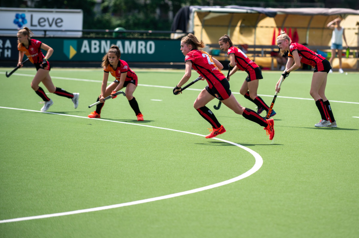 Oranje-Rood MB1 - Pinoke-MB1-220618-John Swinkels-08 - Hockey.nl