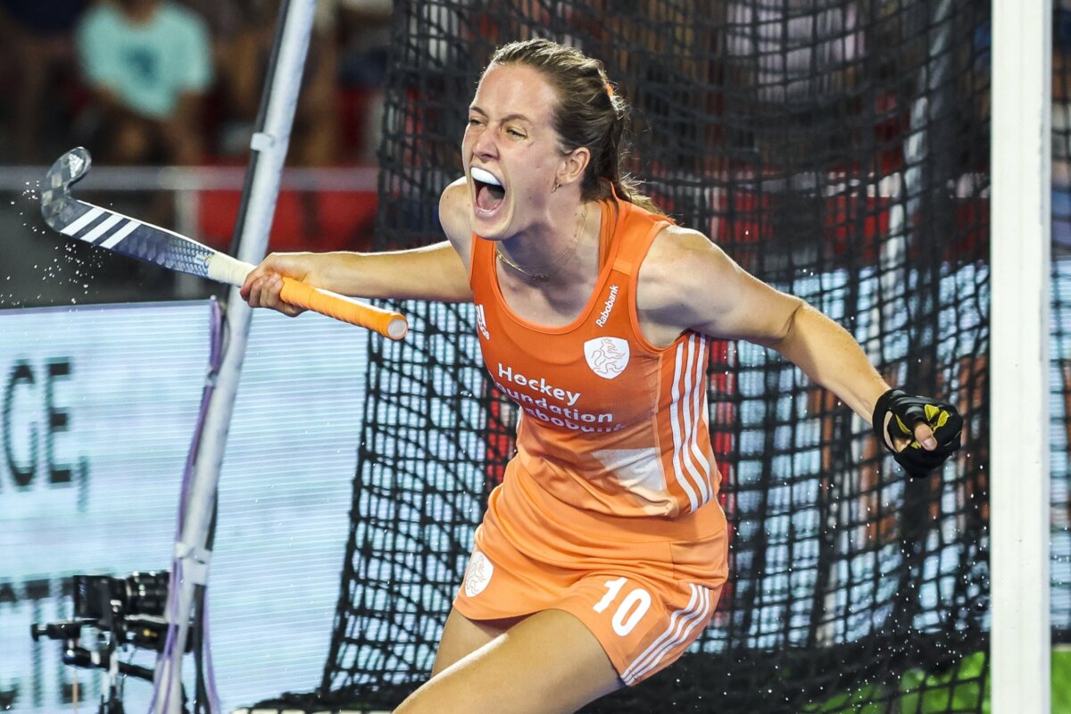 Een jaar geleden: de heerlijke tiki-taka-goal in de WK-finale