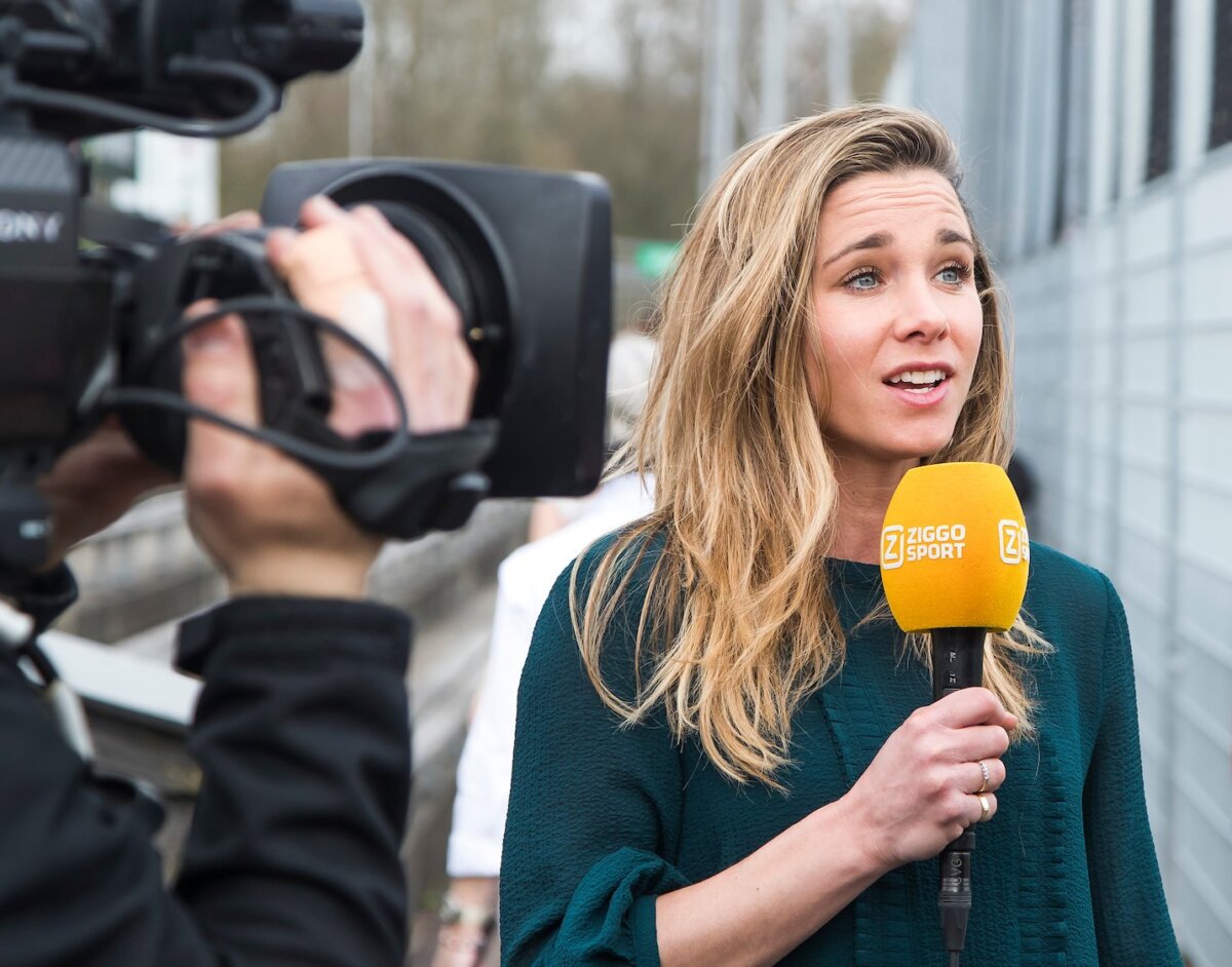 ellen hoog presentatie - Hockey.nl