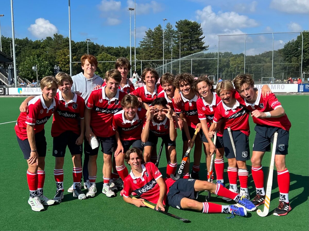 Gooische JO16-2022-2023-Cedric Boterman-01 - Hockey.nl