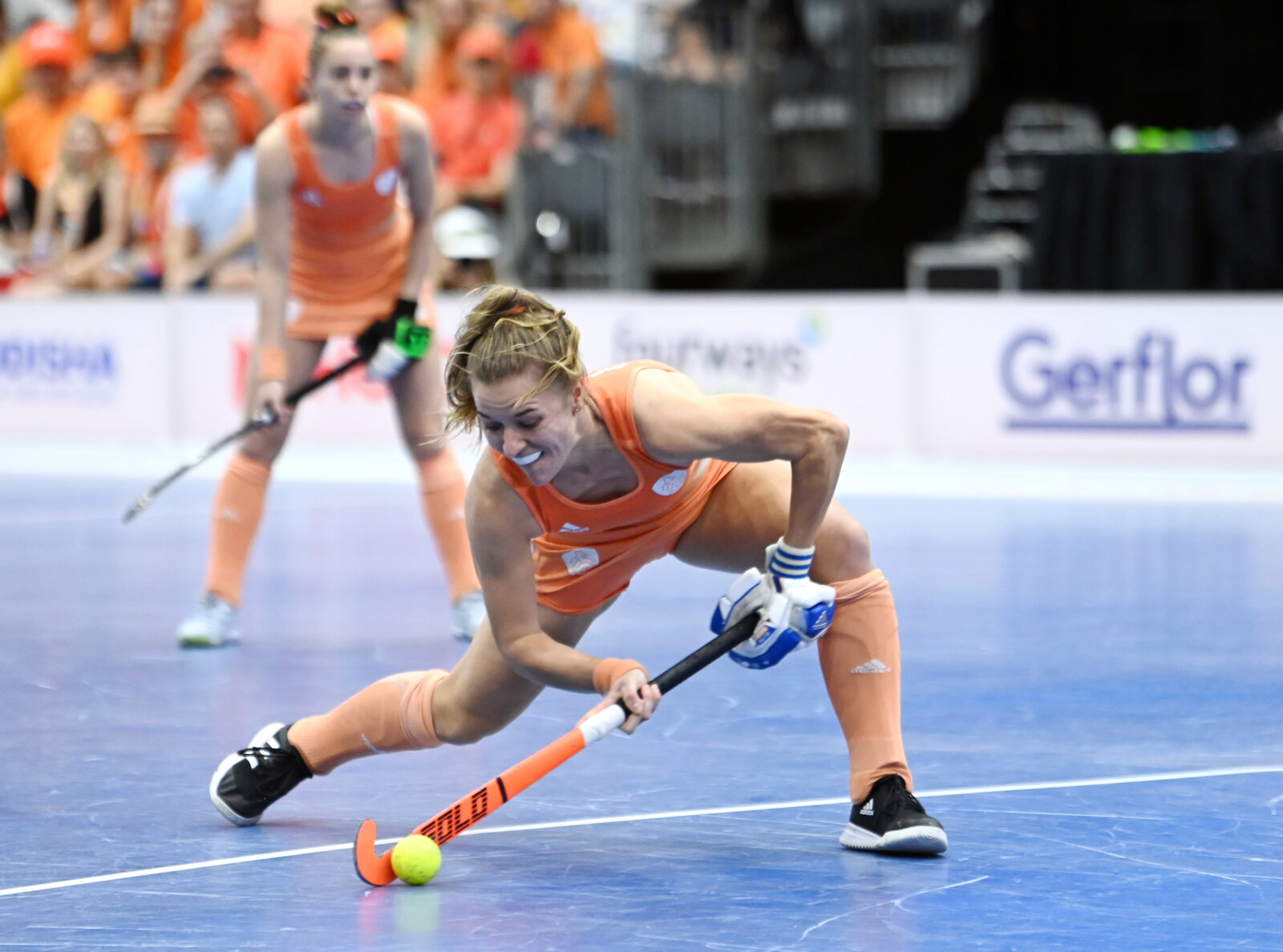 Oranje Dames walsen over Nieuw-Zeeland heen in Zwinkels-show