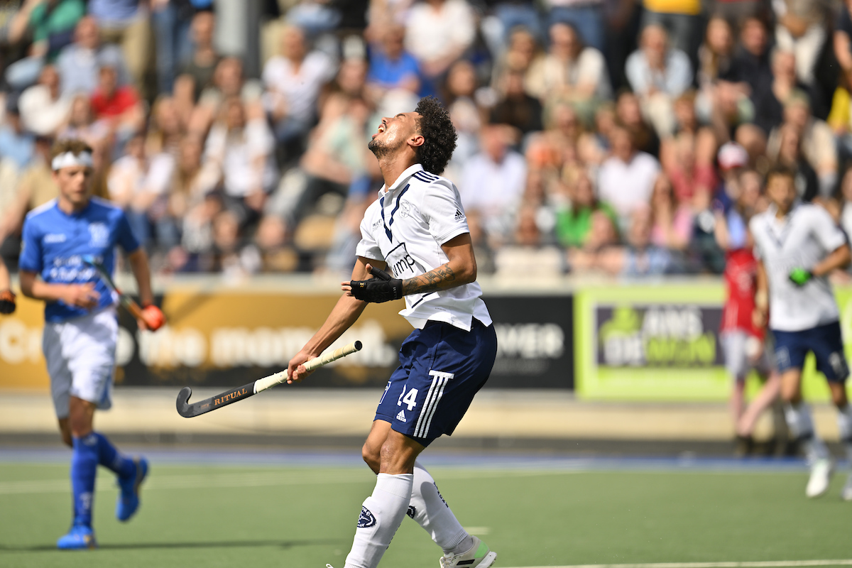 Pinoké verliest bij Kampong en ziet gat met top vier groeien