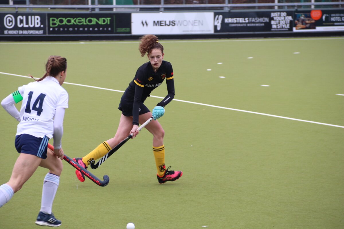 Tilburg MO18 - Victoria MO18-230401-Ad Mourits - Hockey.nl