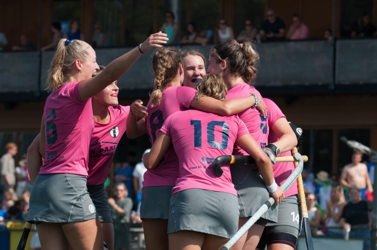 Ring Pass Dames 1 – spelers en staf 2023-2024