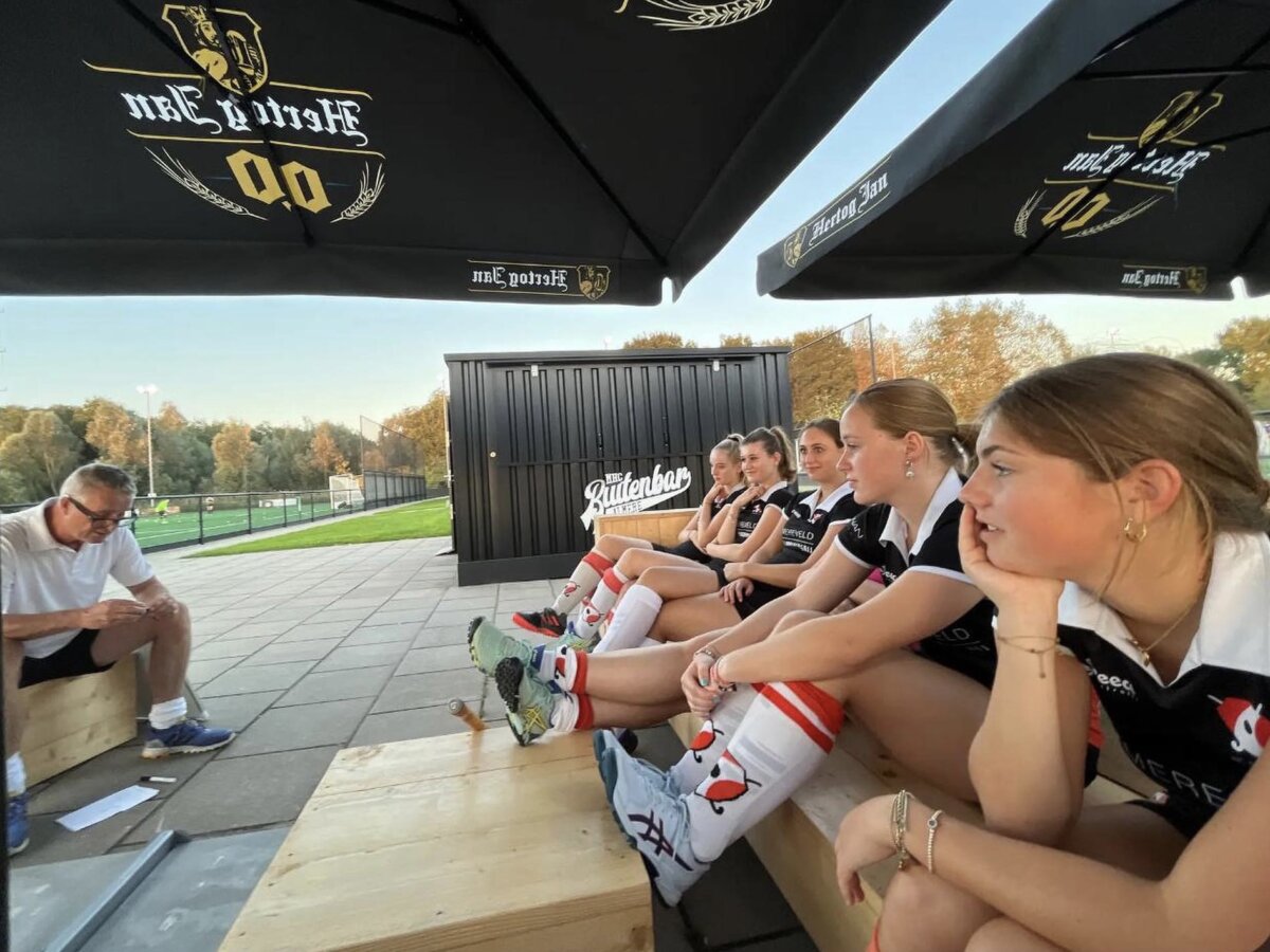 Kromme Rijn Dames 1 - Hockey.nl