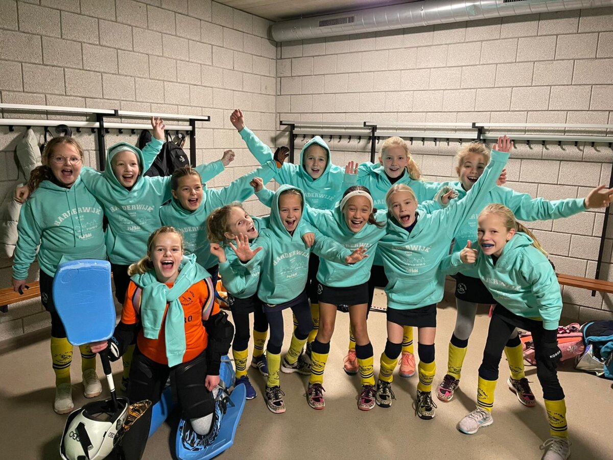 Ramvolle zaterdag De Mezen MO12-5: drie wedstrijden in drie uur