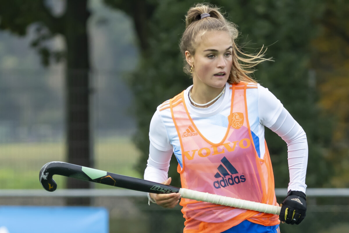 Training Dames Jong Oranje - Hockey.nl