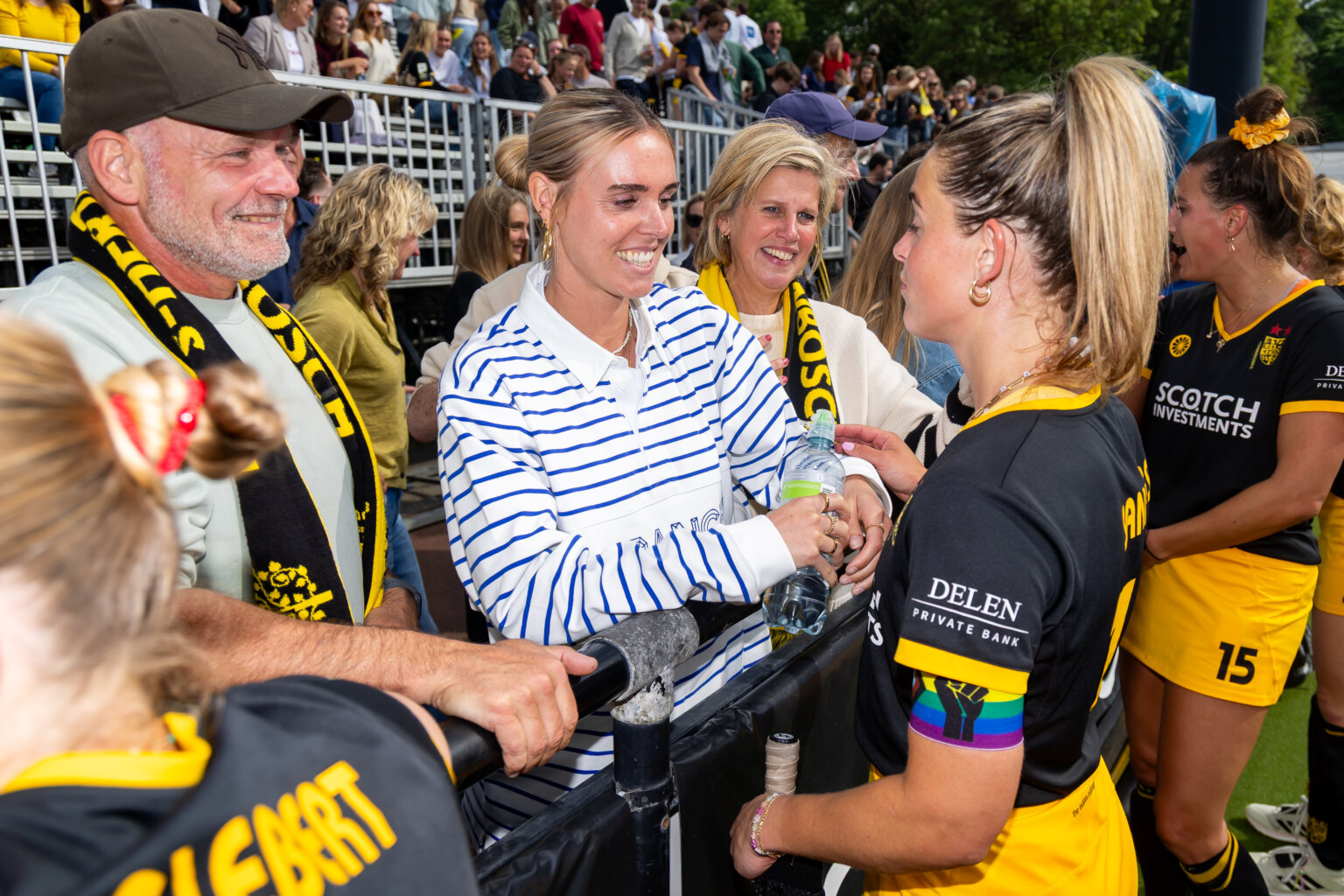 Gelukkige Sanders naar finale: 'Maar we zijn er nog lang niet'