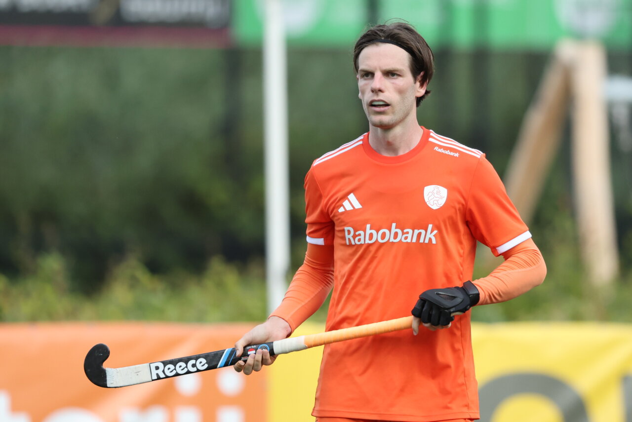 Lars Balk speelt 150ste interland voor lege tribune in Den Bosch